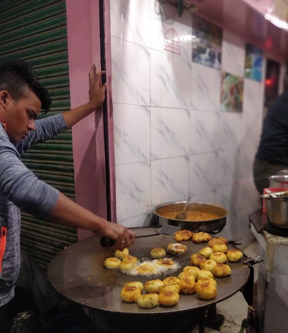 Lucknow Food Tour: Childhood Memories and a Miss and Hit of ...